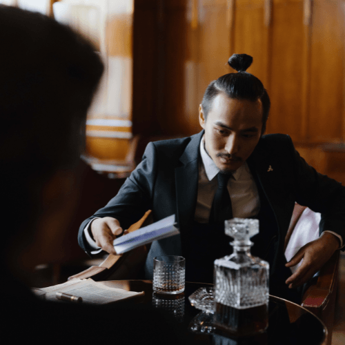 5 of the Most Iconic Suits throughout History – House of Cavani